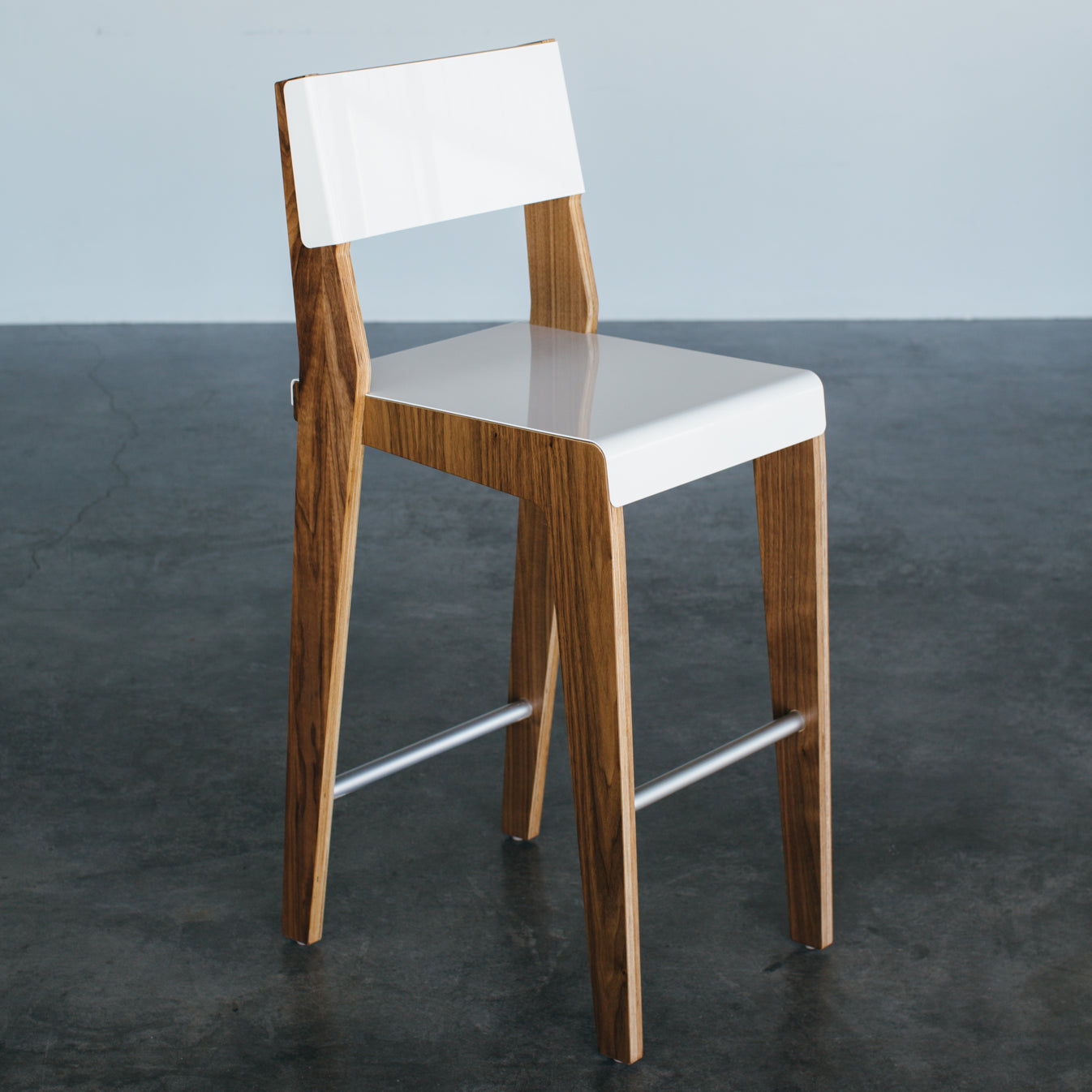 Lock Bar Stool – Housefish